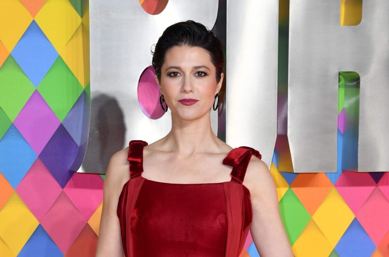 Mary Elizabeth Winstead Height, Career Highlights and Biography ...