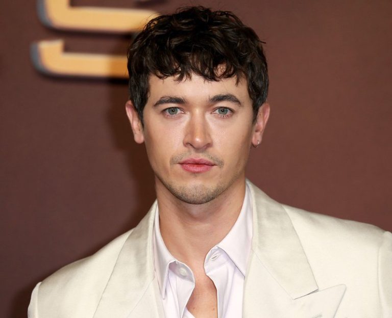 How Tall is Tom Blyth? Discover His Height and Career - Actorz Net Worth